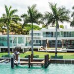 South Beach Cruise of Millionaires Homes and Miami Skyline - What You Can Expect from This Miami Cruise Experience