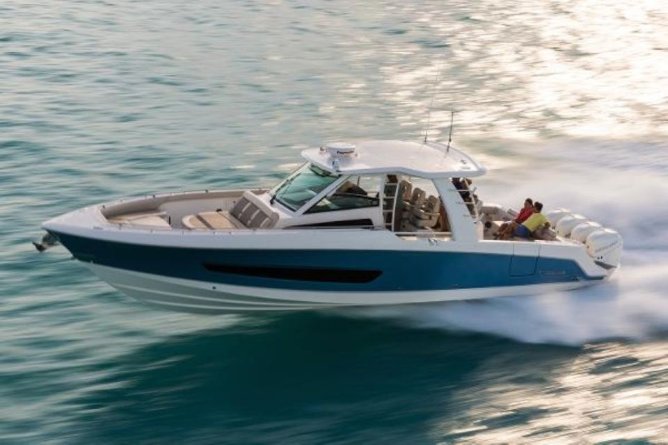 South Maui: Maalaea Luxury Sunset Cruise - Key Points