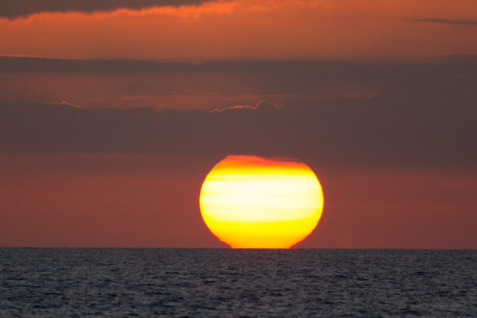 South Maui Sunset & Celestial Cruise - What Makes This Experience Stand Out