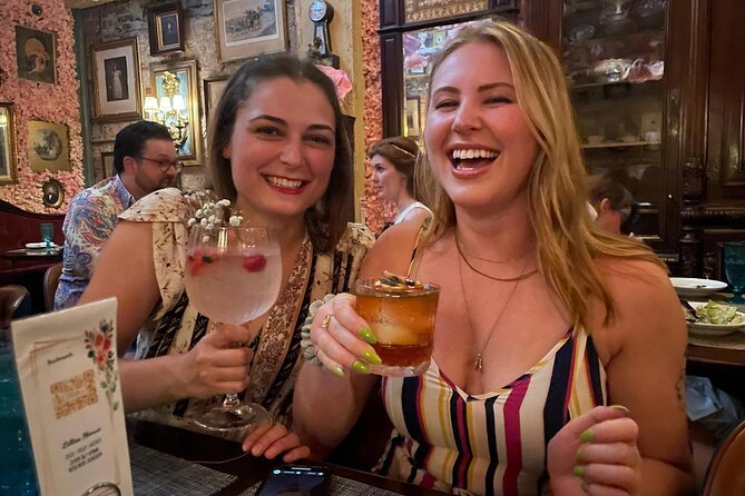 Spanish Language: Speakeasy Drinks and History Tour NYC - Exploring a Historic Neighborhood