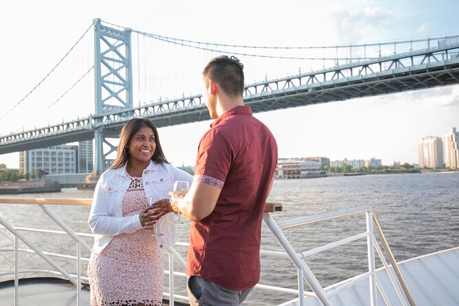 Spirit of Philadelphia Signature Lunch Cruise with Buffet - The Realities of the Experience: Pros and Cons