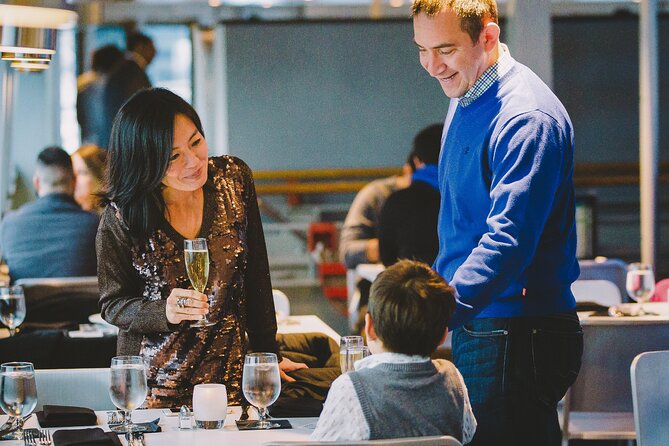 Spirit of Philadelphia Signature Lunch Cruise with Buffet - The Itinerary in Detail