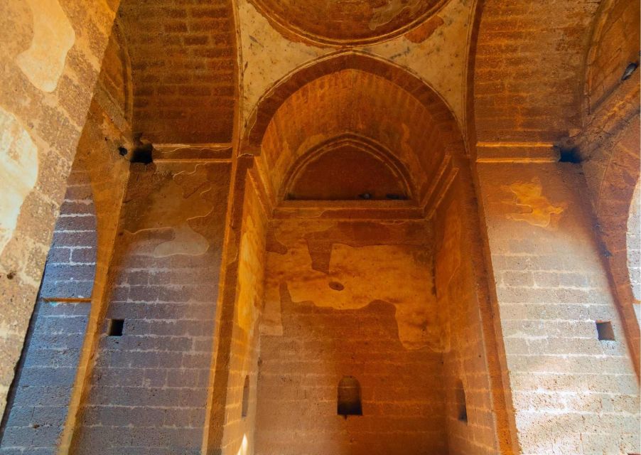 Spiritual Trails of Ahmedabad (2 Hours Guided Tour) - The Temples and Their Significance