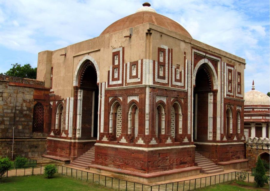 Spiritual Trails of Ahmedabad (2 Hours Guided Tour) - Why This Tour Is Worth It