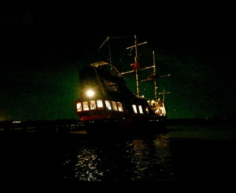 St Augustine: Black Raven Pirate Ship July 4th Fireworks - The Atmosphere and Setting