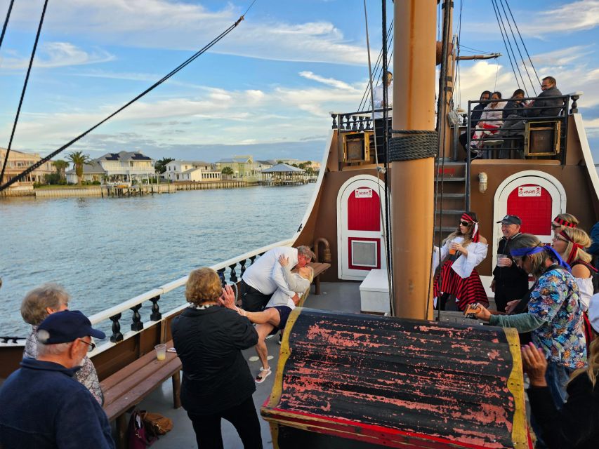 St. Augustine: Black Raven Tropical Sunset Cruise - FAQs about the Black Raven Tropical Sunset Cruise