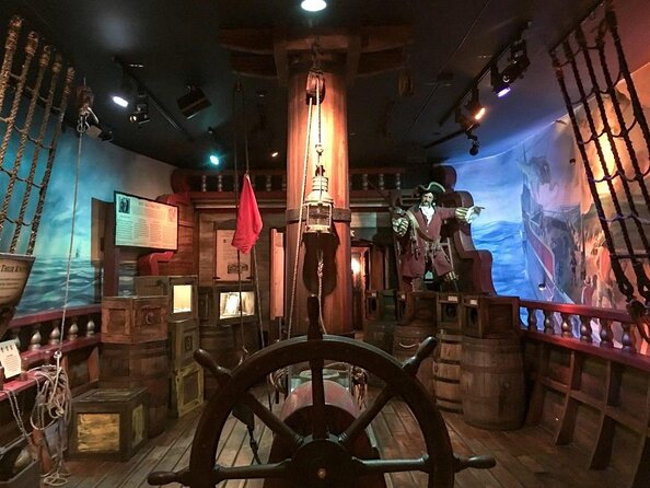 St. Augustine: Old City World of Pirates Experience - An In-Depth Look at the Old City Ghosts Tour