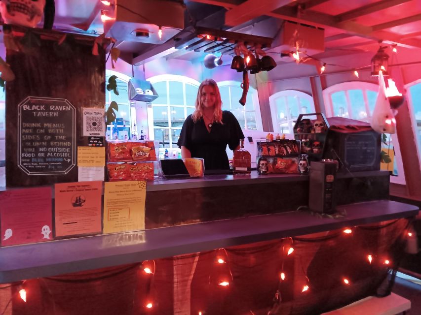 St. Augustine: The Black Raven Rum Runners Pirate Show (21+) - The Bottom Line