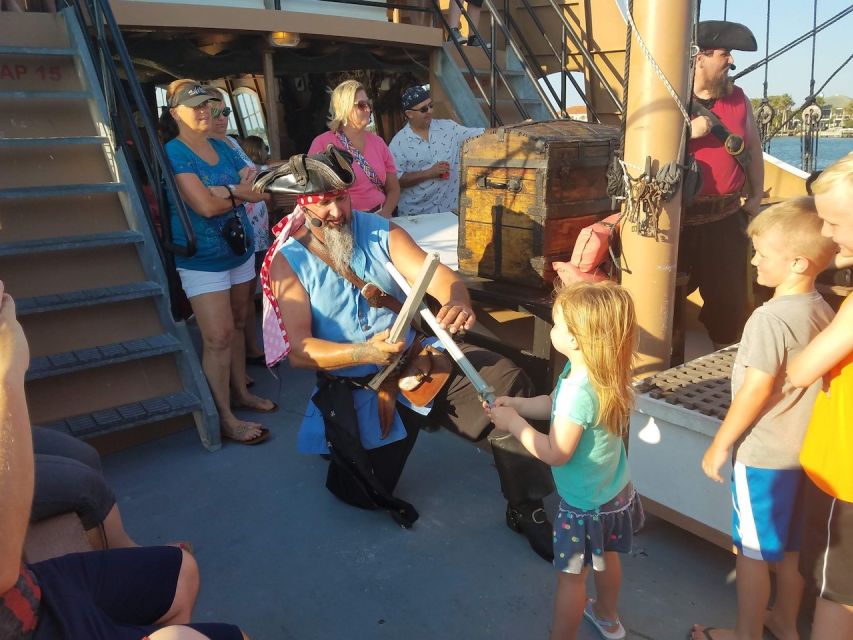 St. Augustine: Treasure Hunt Cruise with Onboard Show - Key Points