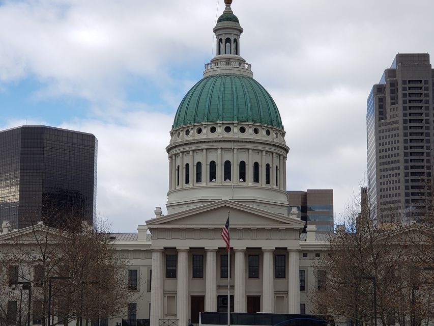St Louis: 75-Minute City Trolley Tour - FAQ