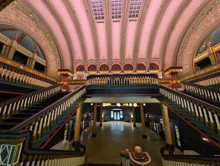 St. Louis: Private Walking Tour for Up to 14 People - FAQ