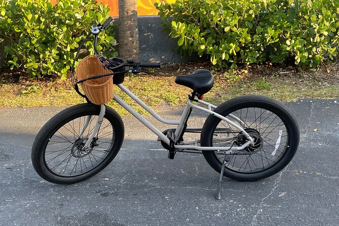 St Pete E-Bike Rentals - What’s Included with Your Rental?