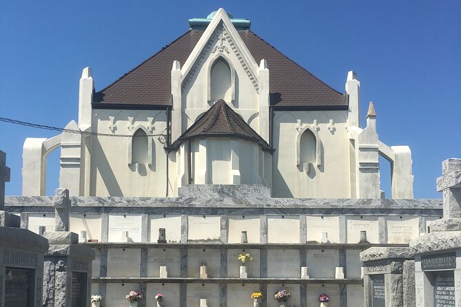 St. Roch Cemetery Tour - Key Points