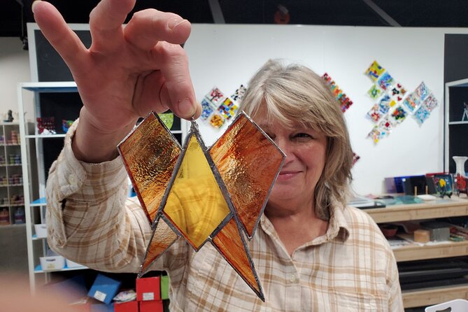 Stained Glass Magic Class in Everett - Key Points