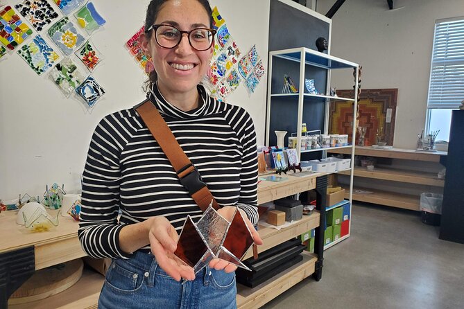 Stained Glass Magic Class in Everett - Accessibility and Practical Details