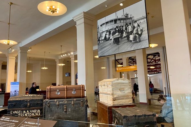 Statue of Liberty & Ellis Island - Exclusive Guided Tour - Who Will Love This Tour?