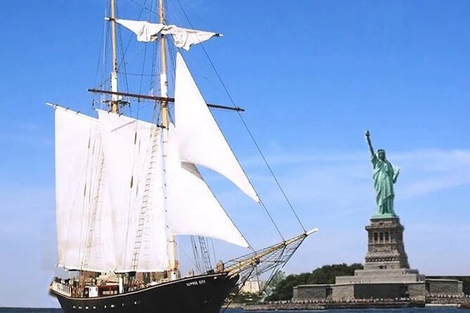 Statue of Liberty Sailing Experience and 3hr NYC Walking Tour - The Itinerary: A Closer Look