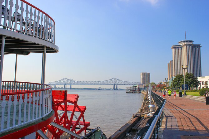 Steamboat Natchez Sunday Jazz Brunch Cruise in New Orleans - Scenic Views and Photo Opportunities