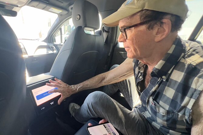 Step into the Future: Self-Driving Ride Experience in Los Angeles - Key Points