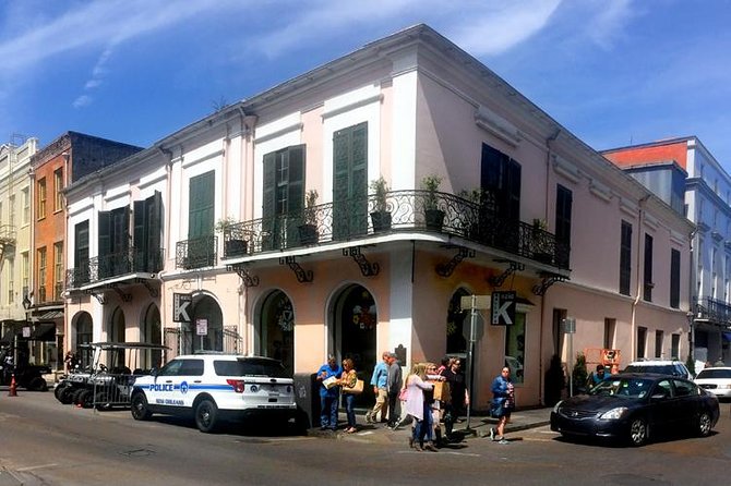 Struttin' Down Royal Street Walking Audio Tour - Key Points