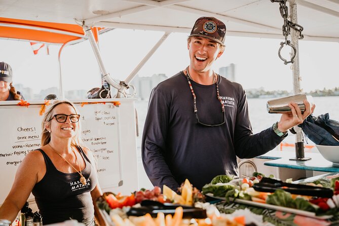 Sun & Sightseeing Hakuna Matata Catamaran Cruise in Palm Beach - FAQs