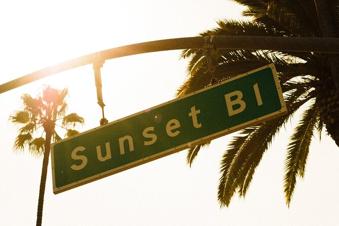 Sunset Boulevard True Crime and Ghost Stories - What to Expect During the Tour