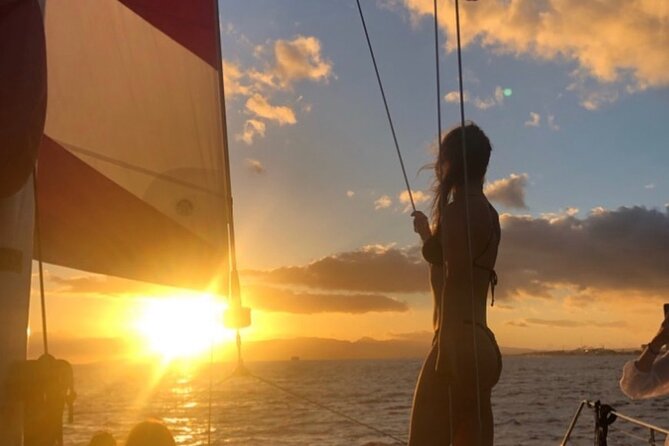 Sunset Cruise & Whale Watching from Oahu - Meeting Point and Logistics
