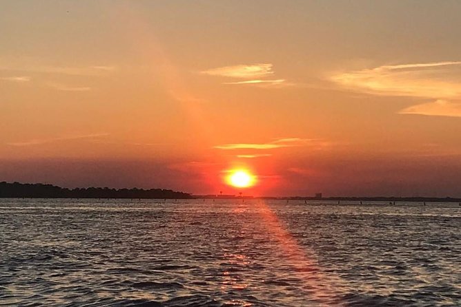 Sunset Dolphin Watching Cruise in Destin Harbor - Who Should Book This Tour?