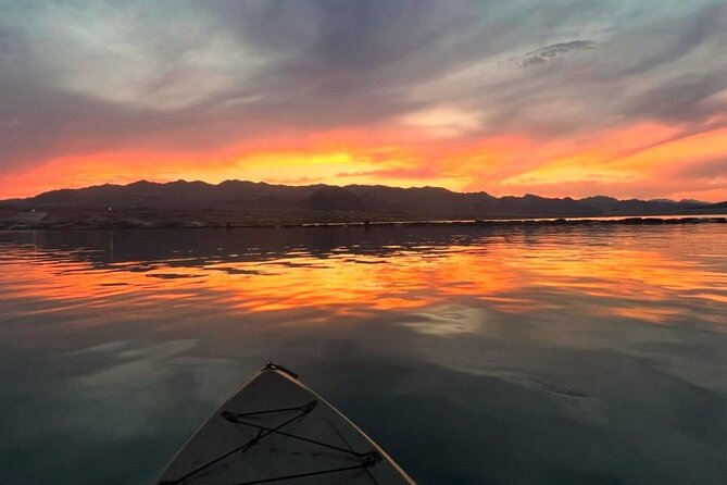 Sunset Glow Kayak Tour to Emerald Cave - Who Should Consider This Tour?