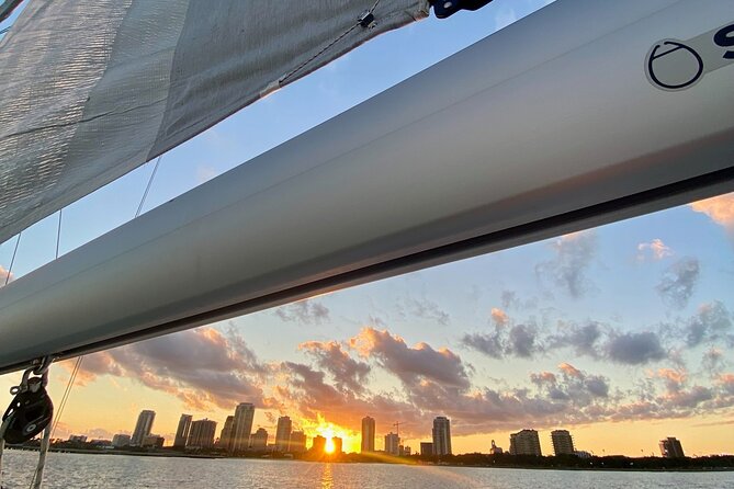 Sunset Luxury Sail on Tampa Bay - Who Is This Tour Perfect For?
