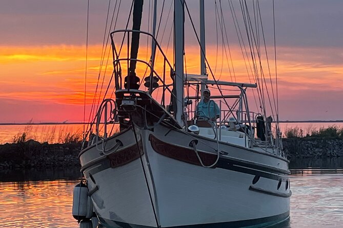 Sunset Sail on the Black Pearl - The Sailing Experience
