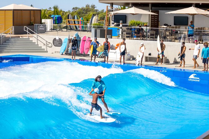 Surf Activity on the Wai Kai Wave in Ewa Beach - Key Points