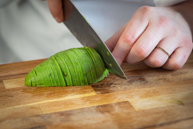 Sushi Making Class for Beginners in St Louis - Who Should Book This Experience?