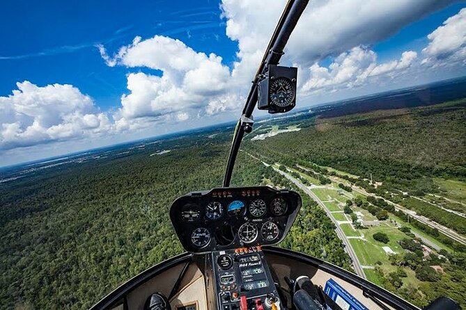 Take a thrilling 1-hour Private Helicopter Ride to Space Coast - Key Points  