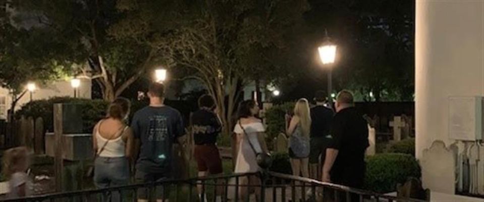 Take an Amazing Guided Ghost Tour! - Key Points  