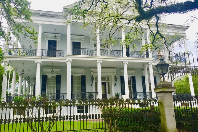 Tale of Two Cities: Uptown Bike Tour in New Orleans - Key Points