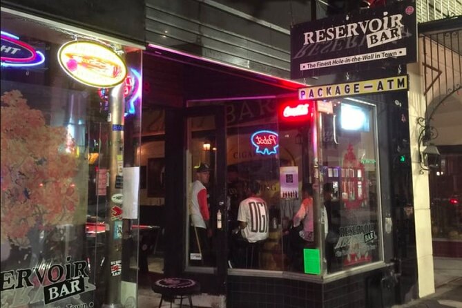 Tampa Bar Hunt: Tampa Takeover Bar Crawl - Key Points