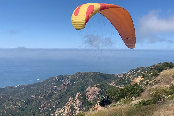 Tandem Paragliding flight with instructor in Malibu - FAQs