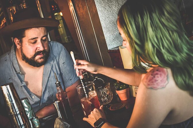 Tennessee Whiskey Workshop with Instructor and 3 Cocktails - Key Points