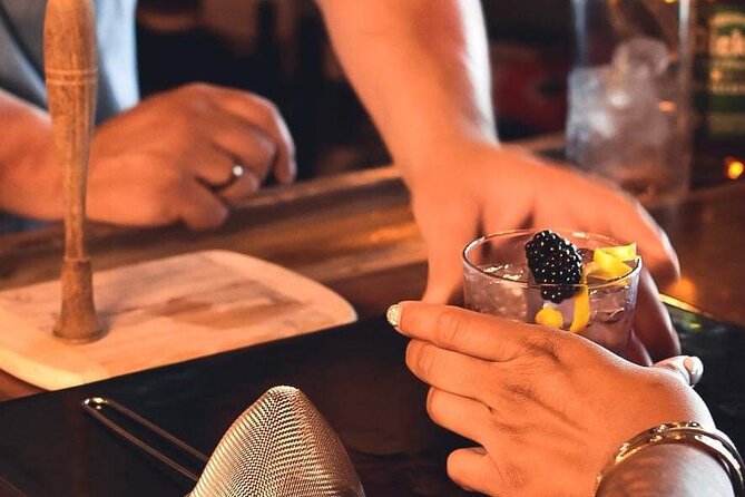 Tennessee Whiskey Workshop with Instructor and 3 Cocktails - The Craft Behind the Cocktails