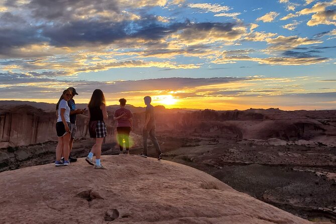 The Best U-Drive Hell's Revenge 4x4 Off Roading Tour from Moab - What to Expect from the Tour