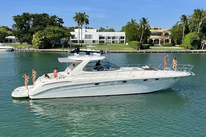 The BIG Sundancer Rental in Miami Beach - Discovering the Big Sundancer Experience