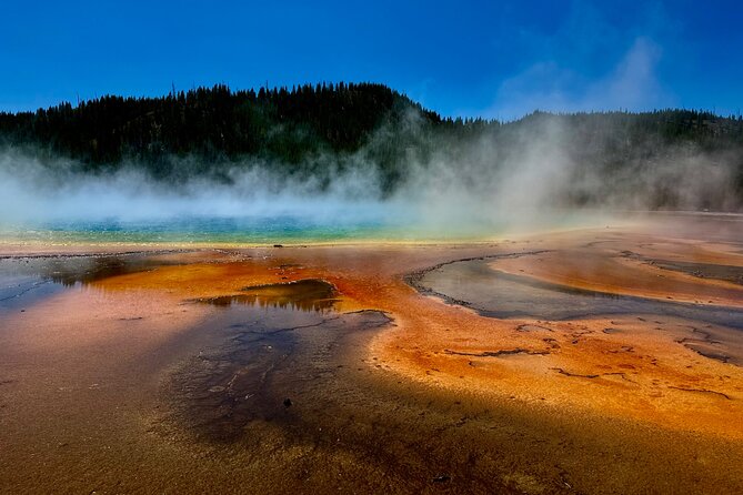 The Grand 3 Days of Private Yellowstone Tours West Yellowstone - Introduction to the Tour Experience