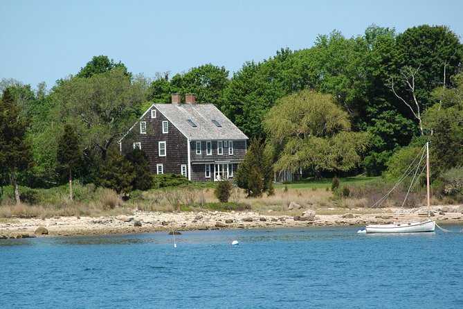The Hamptons and Long Island Wineries Private Tour - Why This Tour Works for Different Travelers