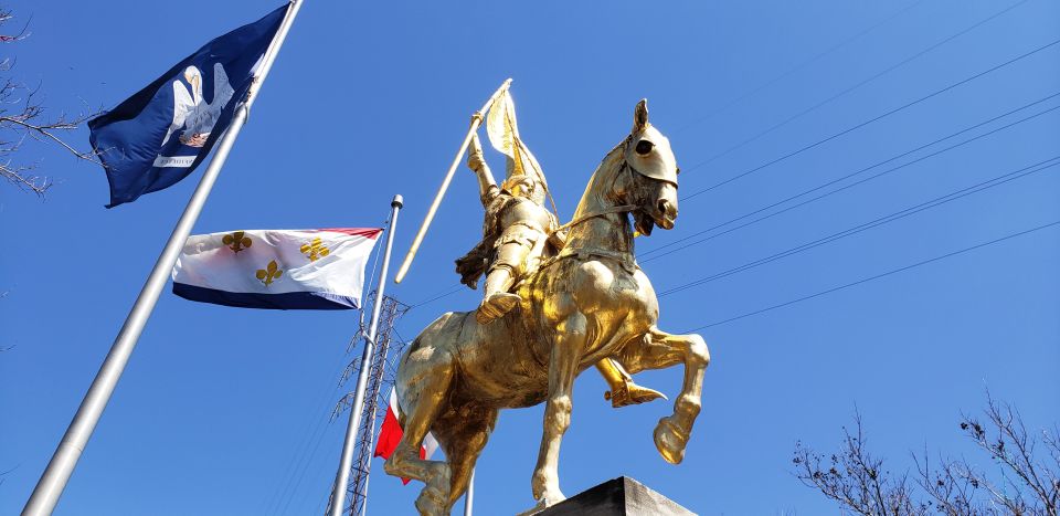 The Local's Guide to the French Quarter Tour - Exploring the French Quarter with an Expert Guide