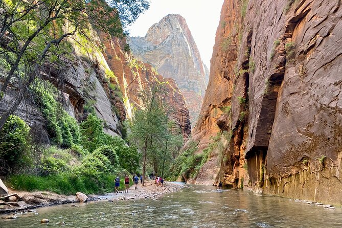 The Narrows: Zion National Park Private Guided Hike - The Itinerary in Detail