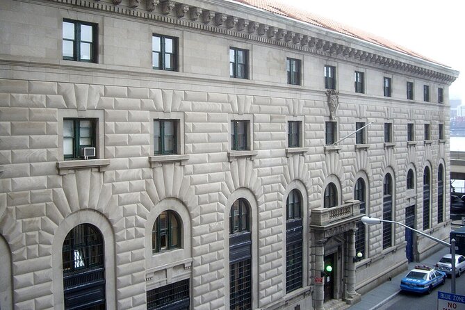 The Outlaws Who Built NYC Walking Tour - Why This Tour Is a Must-Do