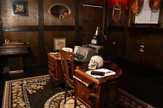 The Stolen Relic Escape Room in Panama City Beach - Group Size and Dynamics