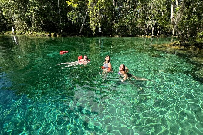 Three Sisters Springs Kayak and Swim Tour with Free Photo Package - What Makes This Tour Stand Out?