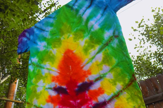 Tie-Dye Art Class in Estes Park - What to Expect During the Class